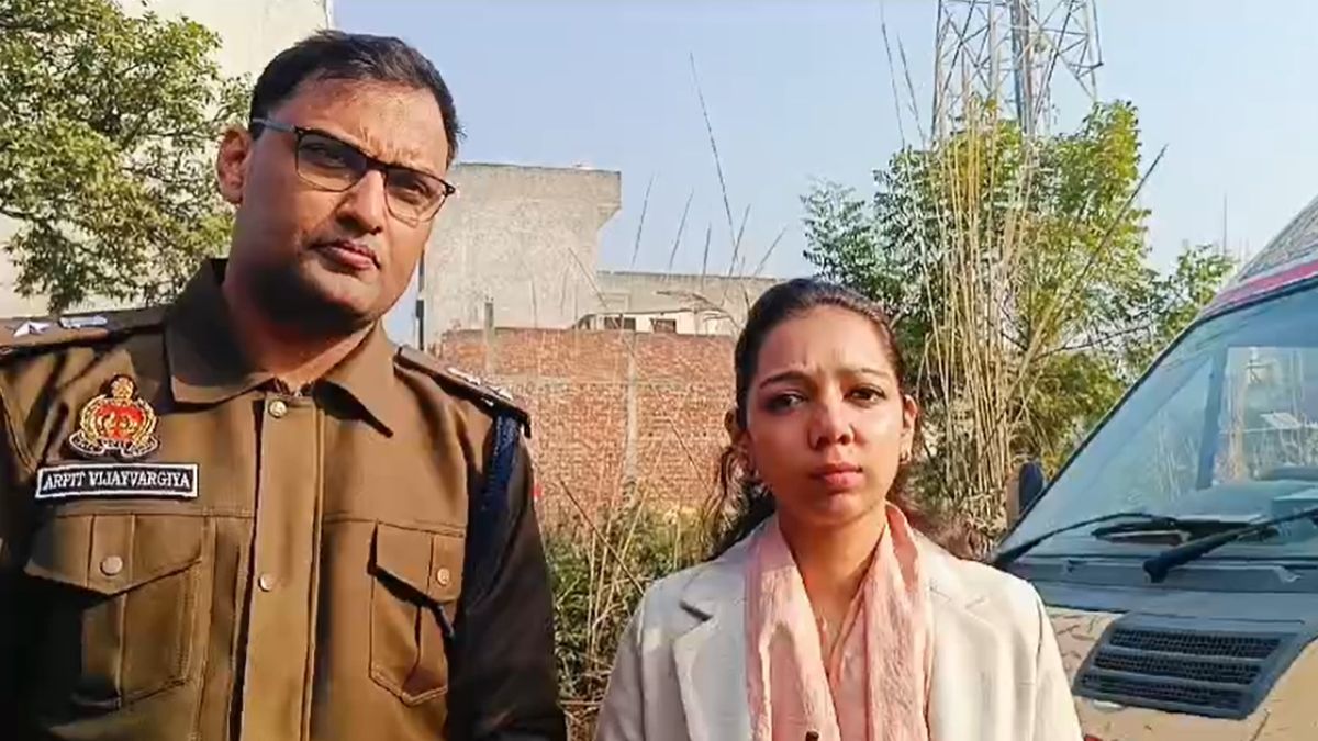 Baghpat News: भगवान आदिनाथ को लड्डू चढ़ाते समय निर्माण महोत्सव में टूटा मंच... 5 की मौत, 40 घायल ...